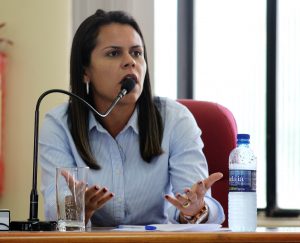 Atendendo pedido de Clara Sena, Câmara passa a realizar sessões ...